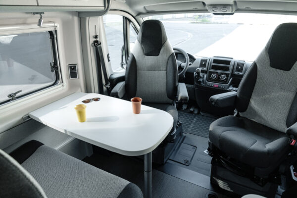 2 Camper Vans HYMER en Special Edition - Erwin Hymer Group Ibérica